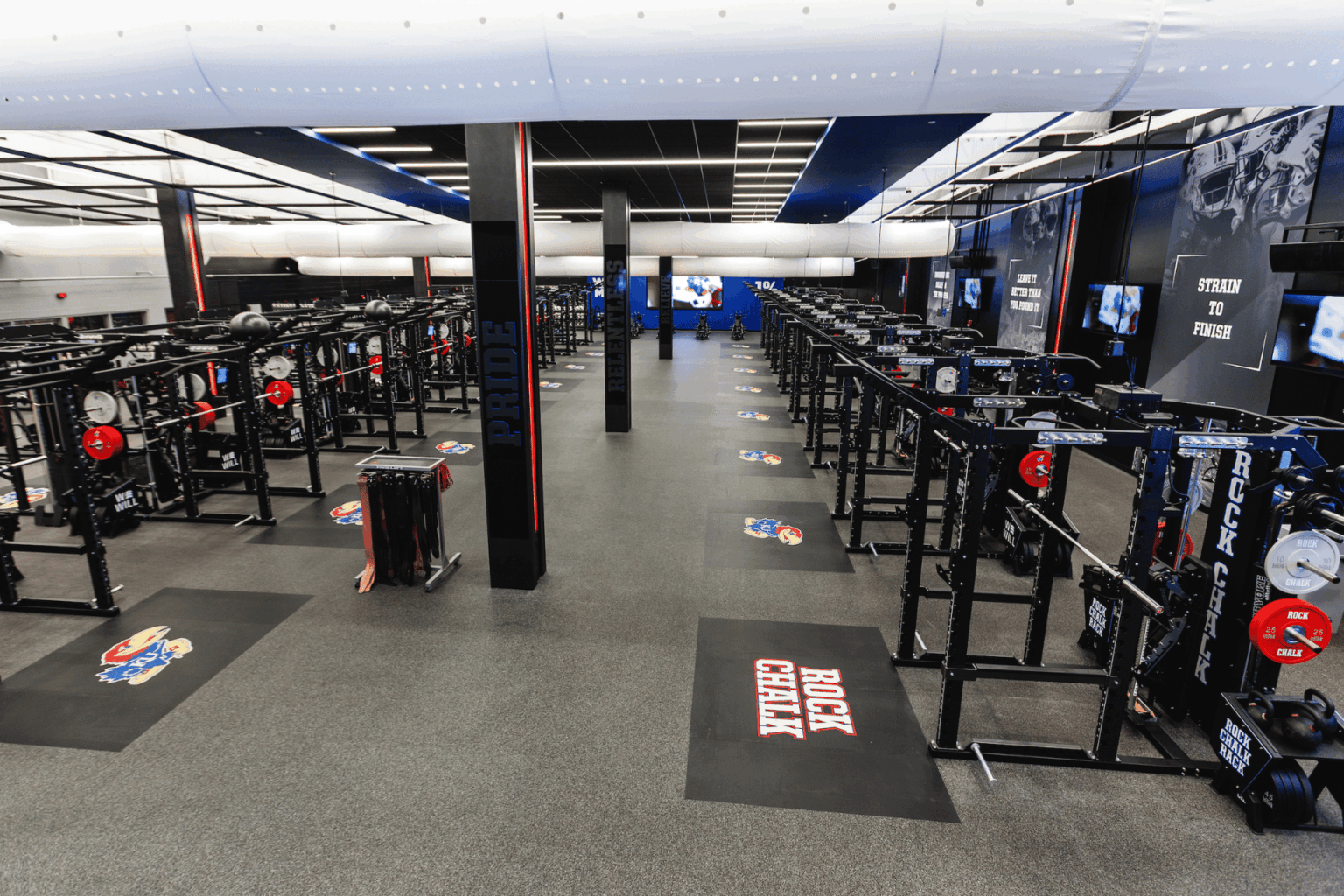 10 Elite College Football Weight Rooms You Need to See - Abacus Sports